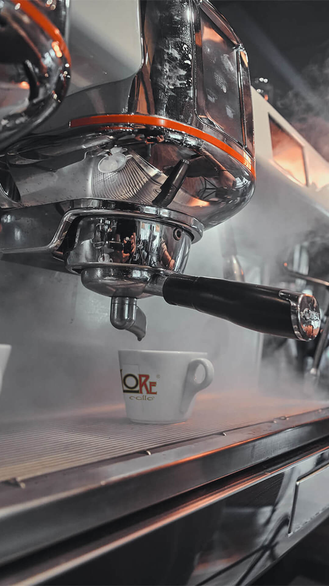 Lo Re Caffe - Il buongiorno si vede dal Caffè